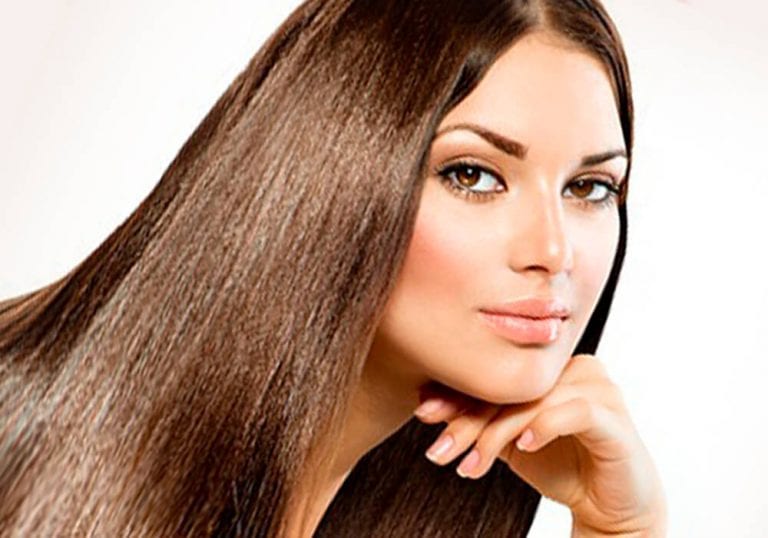 Achieve a Celebrity Look with Sleek Straight Hair Technique