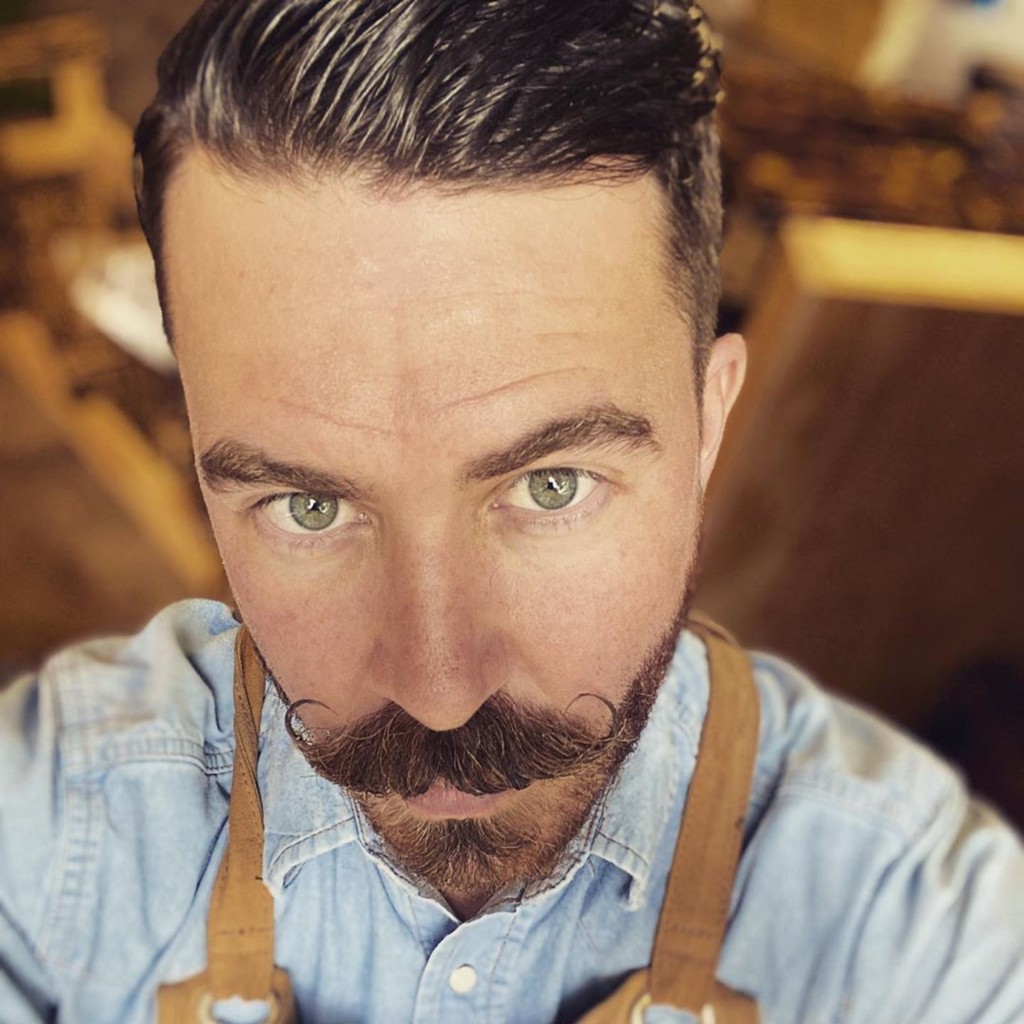 70+ Handlebar Mustache Styles for Real Men in 2021